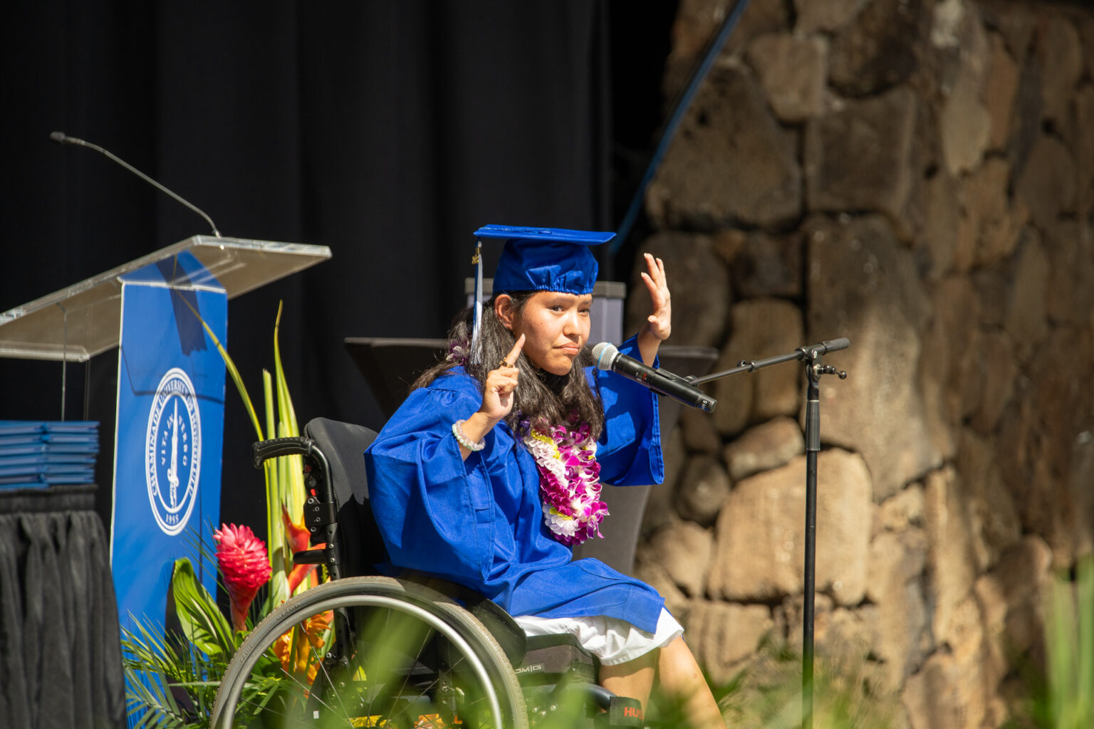 Chaminade Celebrates 67th Commencement – Chaminade University of Honolulu