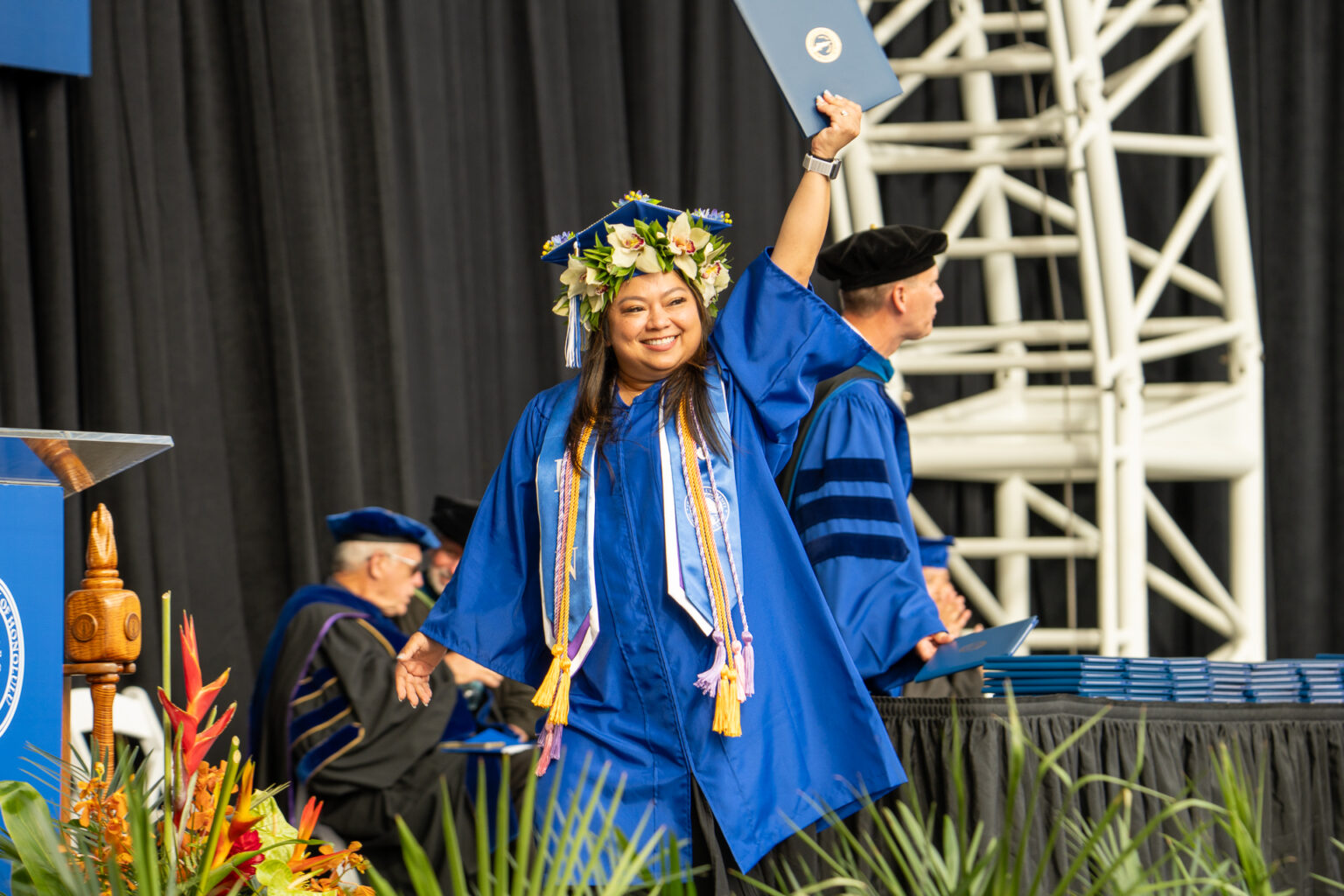 Chaminade Celebrates 67th Commencement – Chaminade University of Honolulu